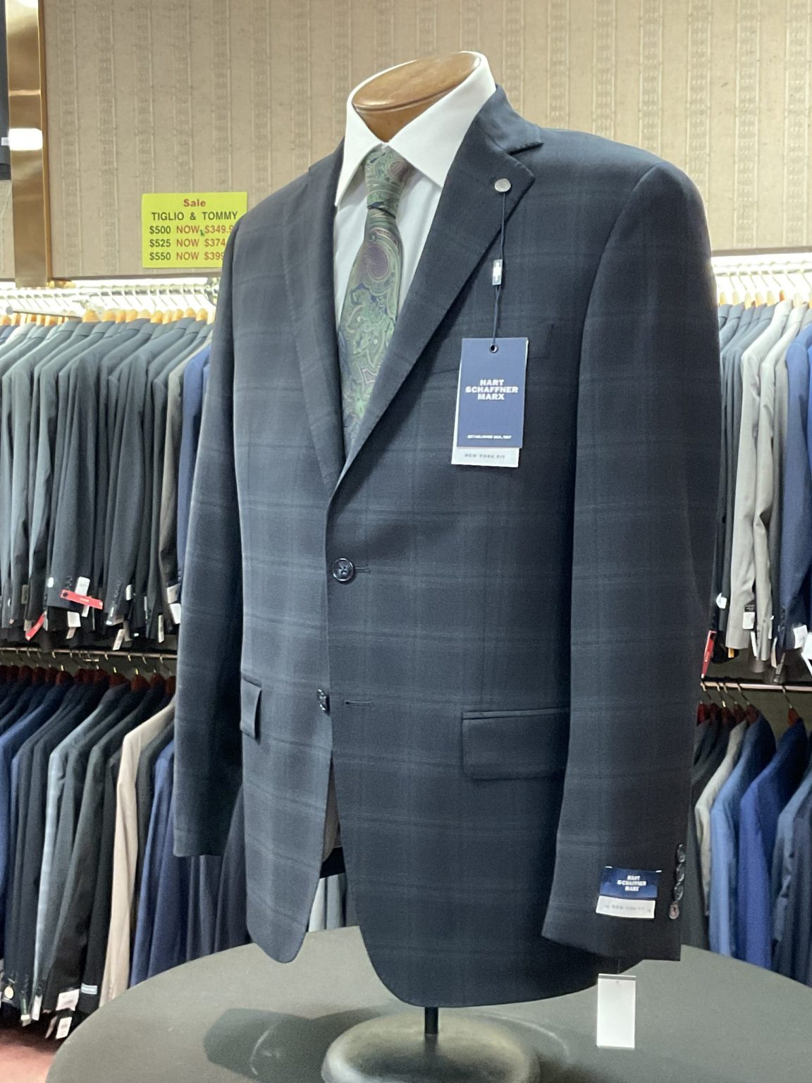 Men’s Clothing Store Near You in Kalamazoo, MI